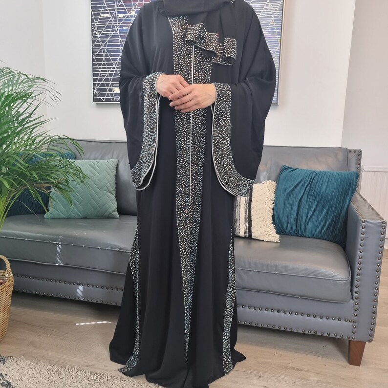 Luxury Bridesmaid Abaya Set With Elegant Dubai Design - Wedding Jilbab ...
