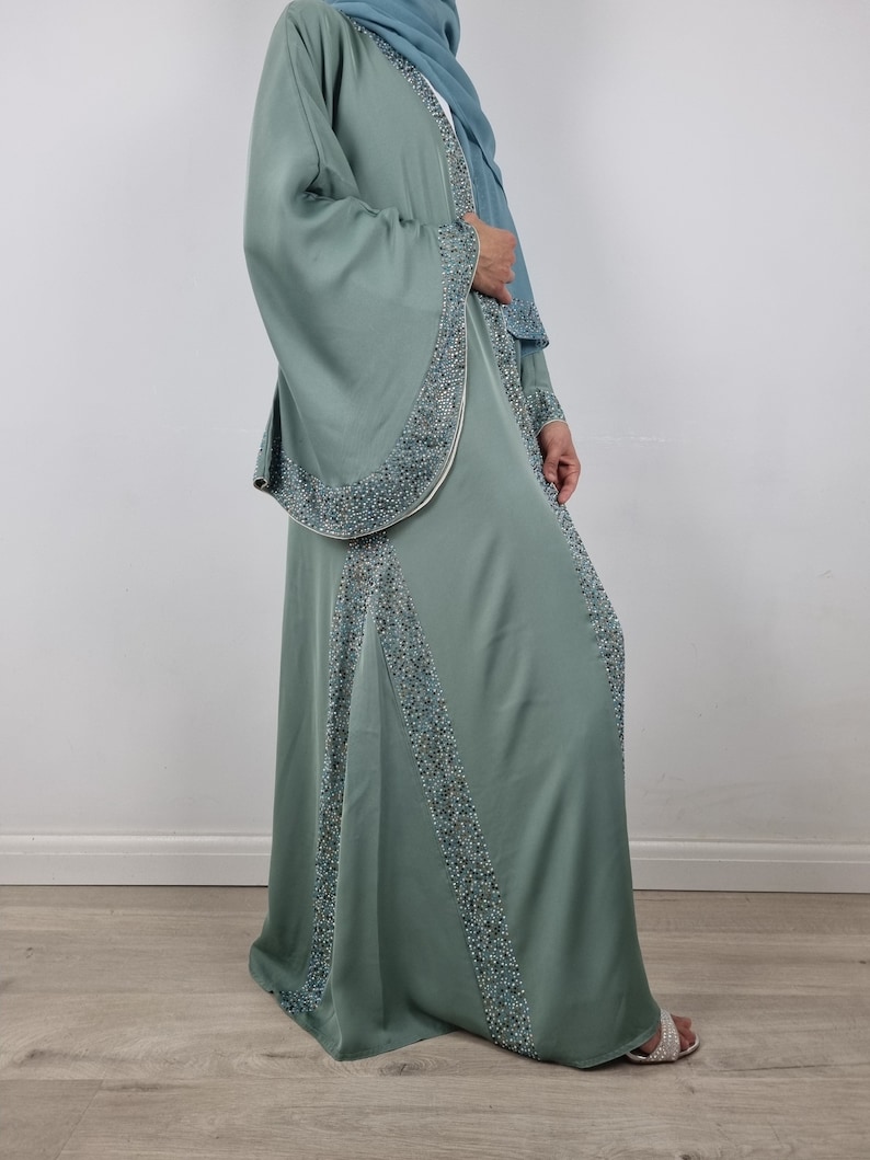 Luxury Bridesmaid Abaya Set With Elegant Dubai Design - Wedding Jilbab ...
