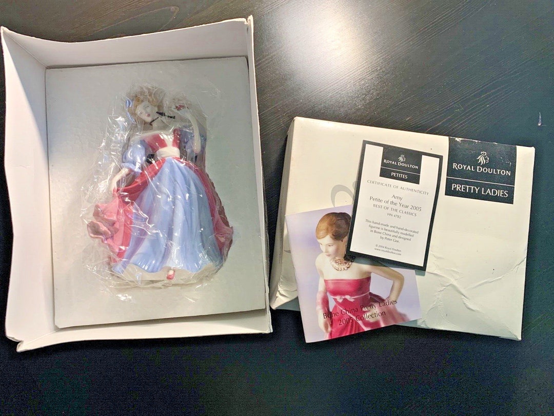 Royal Doulton Pretty Ladies Amy Petite of the Year HN4782 - Etsy