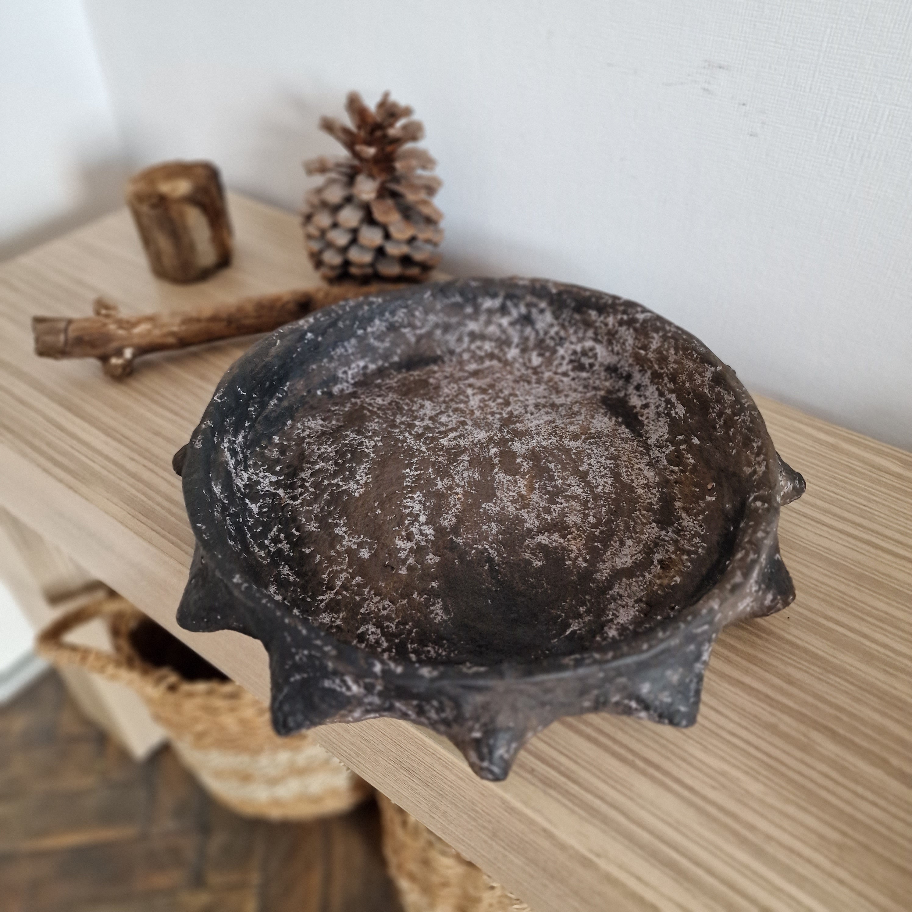 Paper Mache Tray, Organic Papier Mache, Round Speckled Bowl, Spiky Tray ...