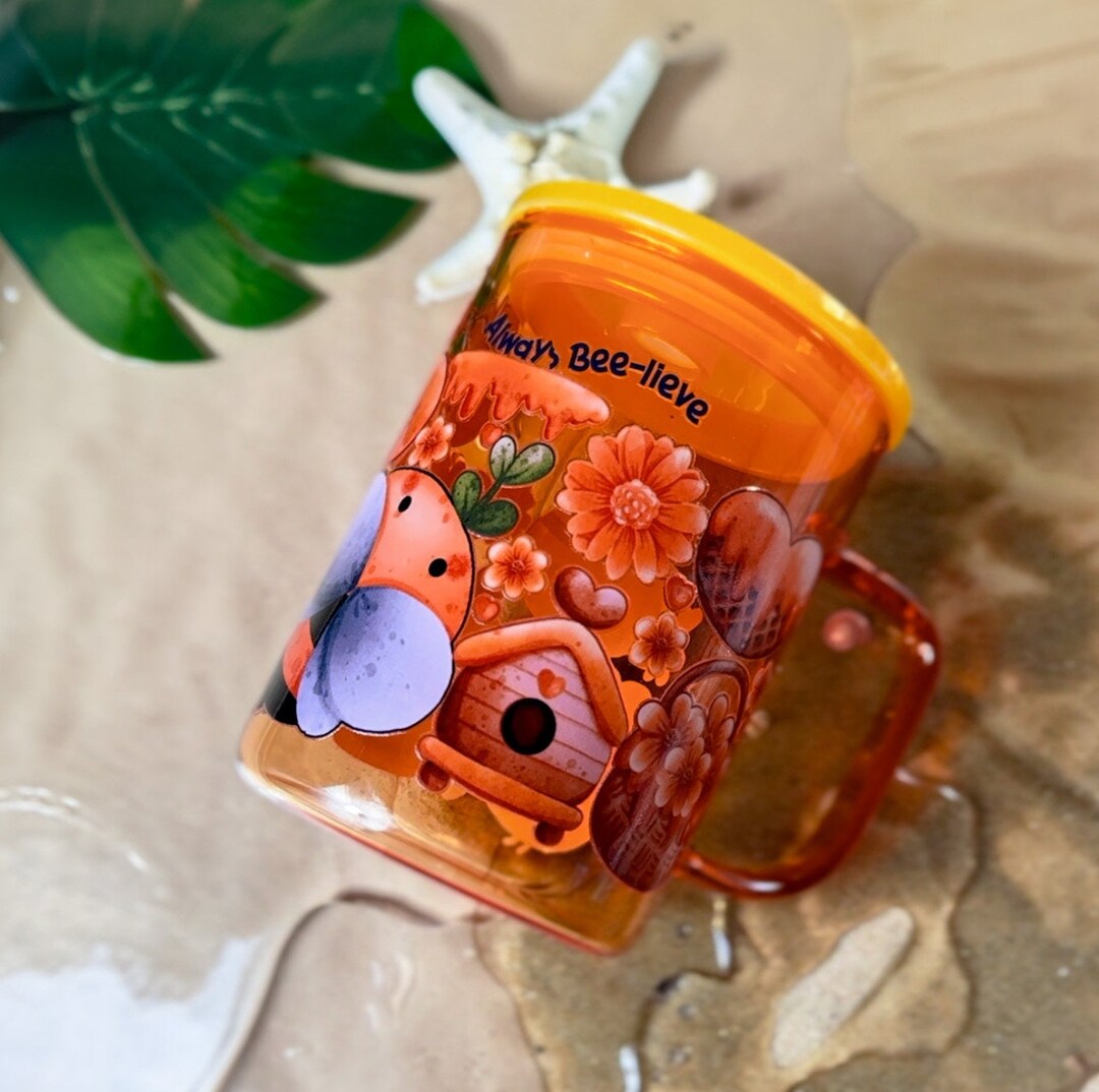 Yellow Buzzing Bee Mug Set - Colorful Glass Cup With Lid and Straw ...