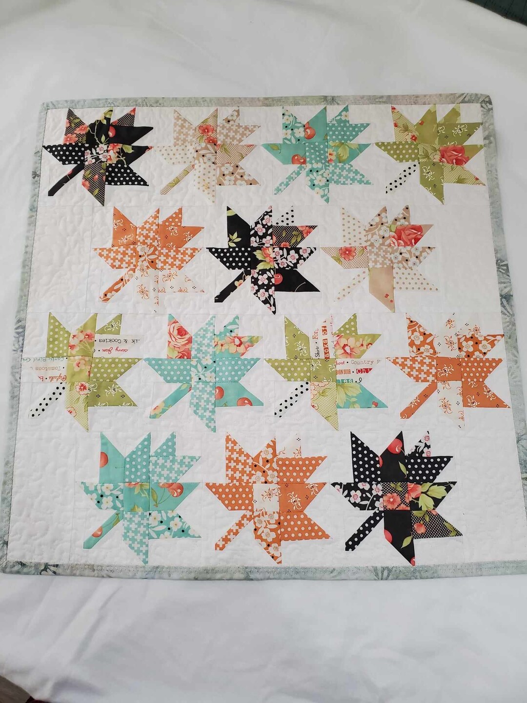 Maple Leaves, Quilted Table Topper, Wall Hanging - Etsy