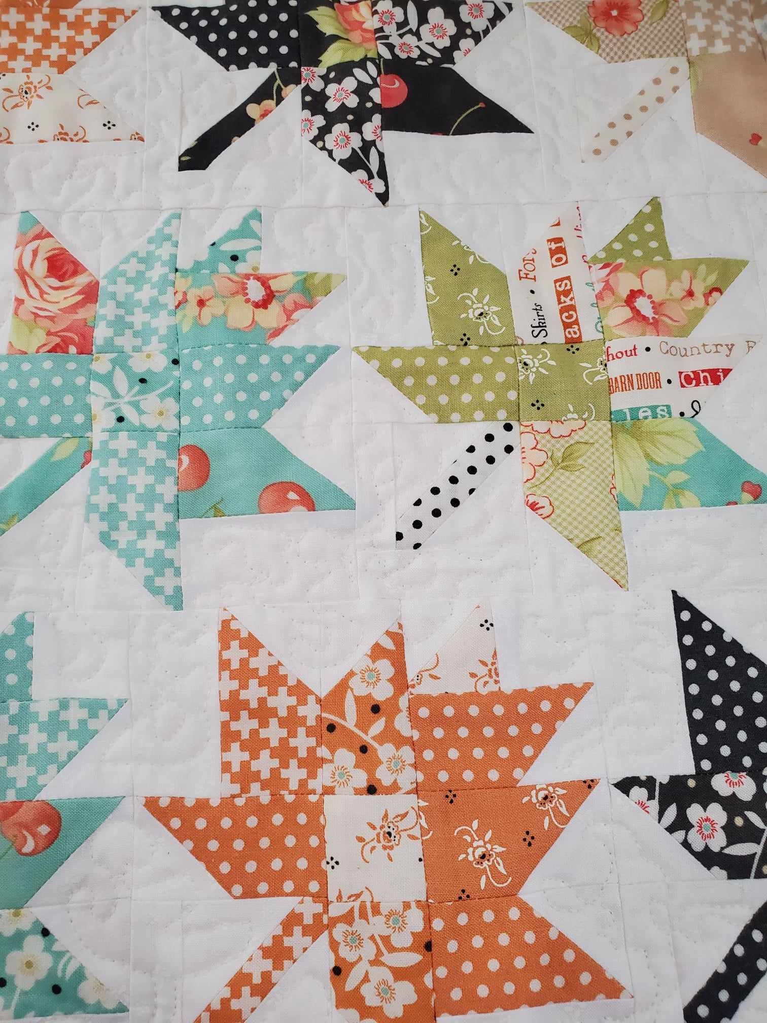 Maple Leaves, Quilted Table Topper, Wall Hanging - Etsy