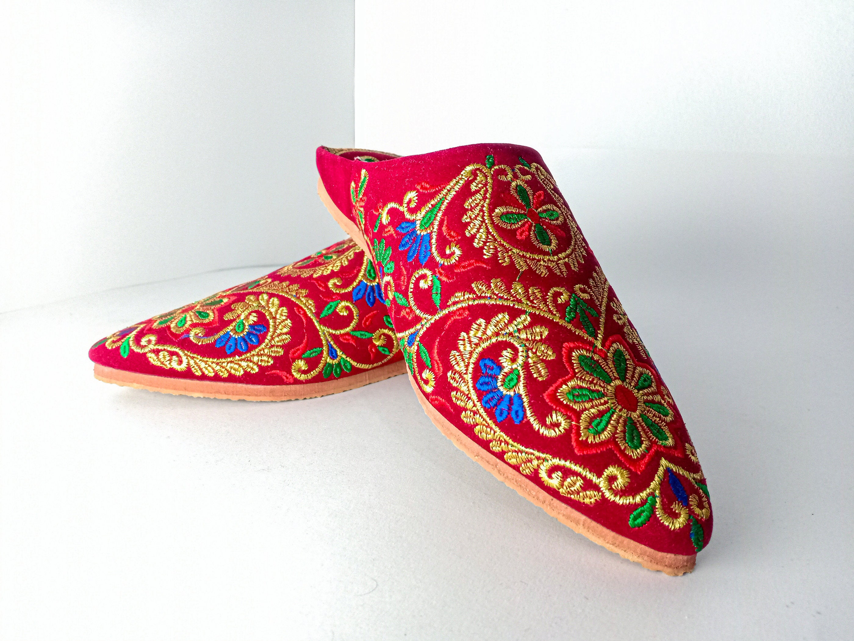 Moroccan Handmade Slippers || Leather Unisex Babouches || Babouche ...
