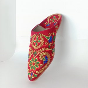 Moroccan Handmade Slippers || Leather Unisex Babouches || Babouche ...