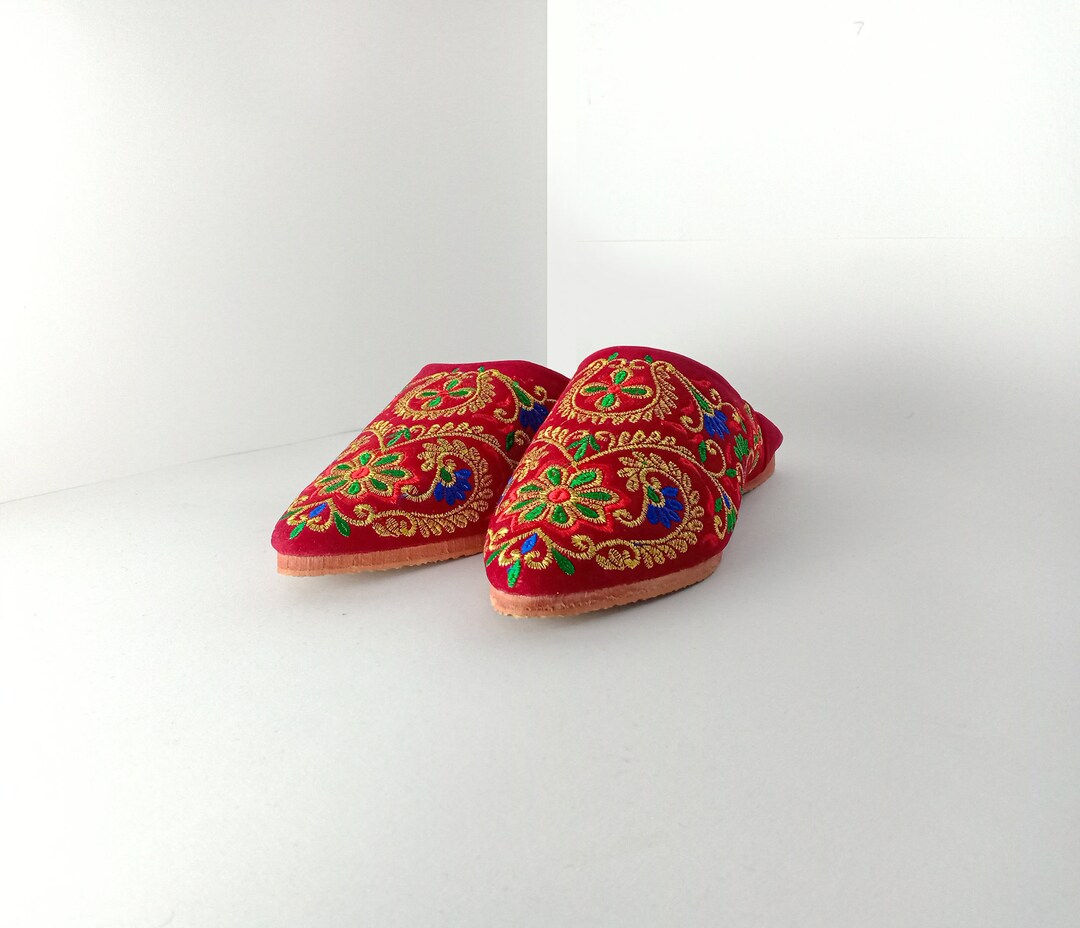Moroccan Handmade Slippers || Leather Unisex Babouches || Babouche ...