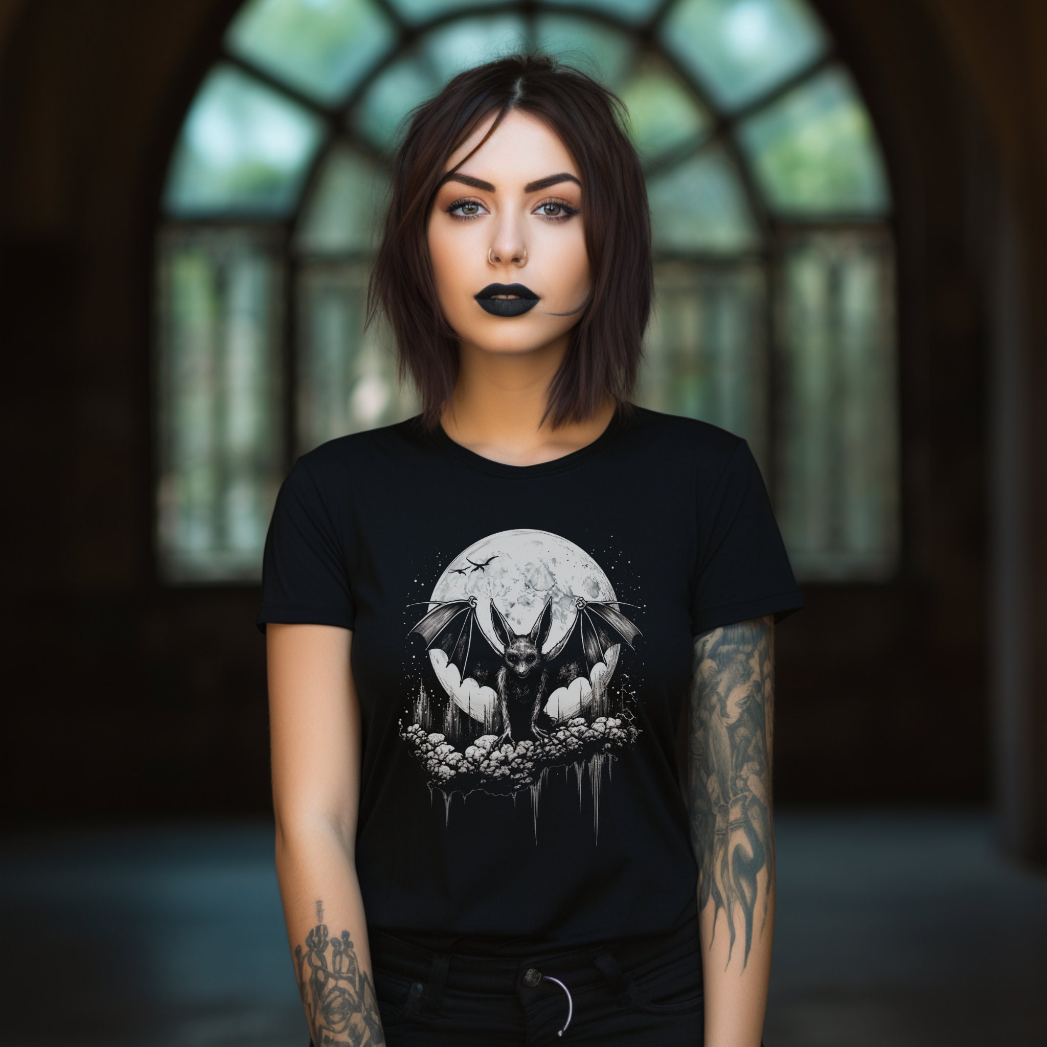 Camiseta de murciélago gótico, estampado de murciélago lunar, camiseta ...