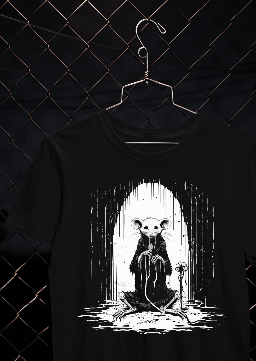 Creepy Rat T-shirt, Trad Goth, Goth Rat Tshirt, Goth Aesthetic Tshirt ...