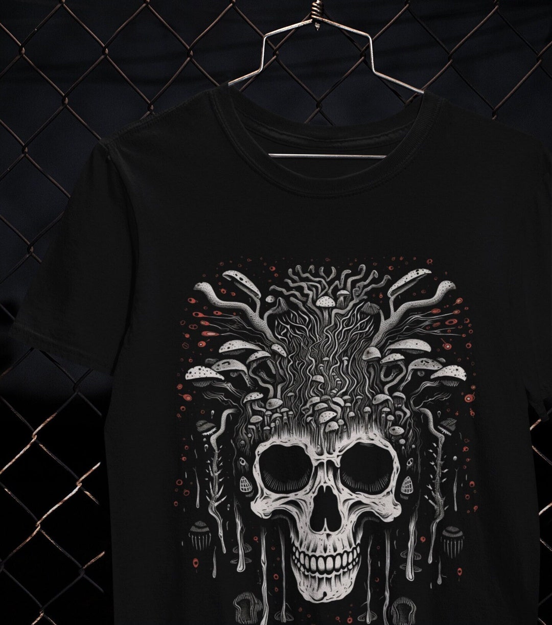 Weirdcore Spider T-shirt, Y2K Top, Embroidery T-shirt, Whimsigoth ...