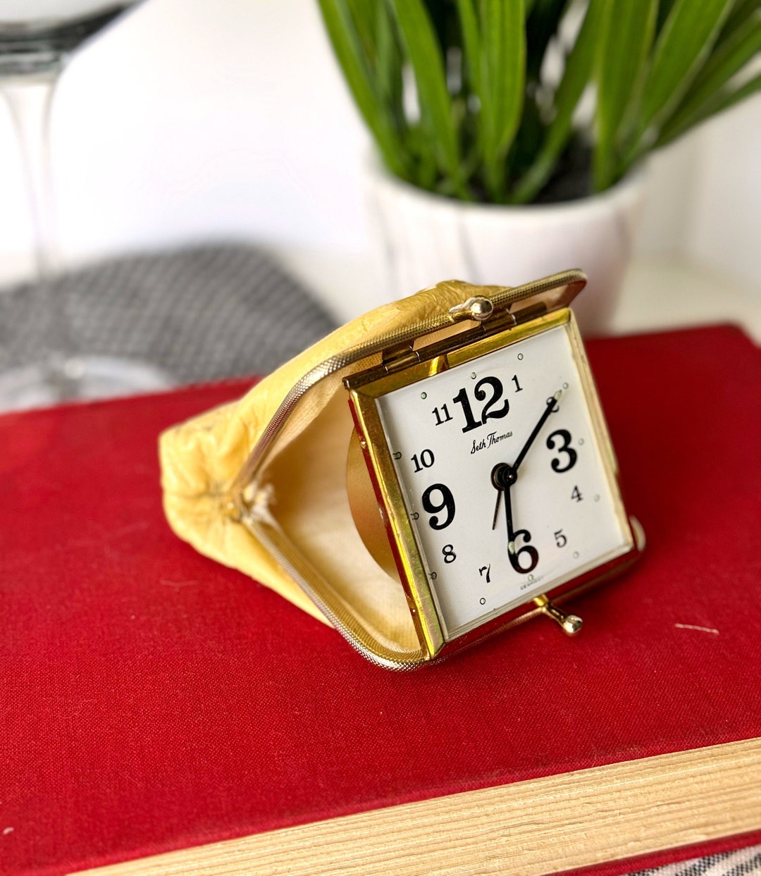 Vintage Travel Clock Folding Alarm Clock Bedside Tourist Clock Windup ...