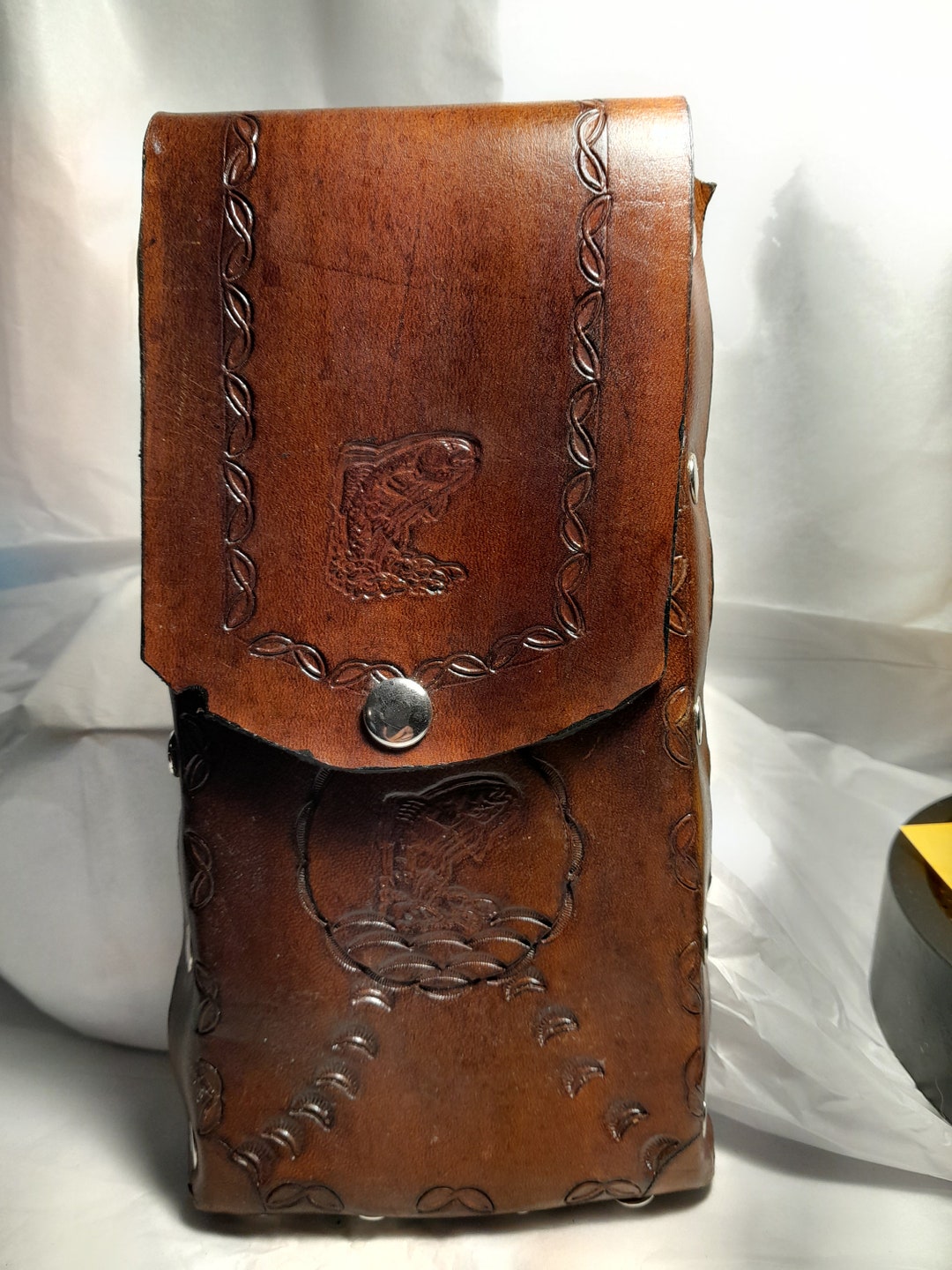 Veggie Tan Leather Phone Case-trout Stamp - Etsy