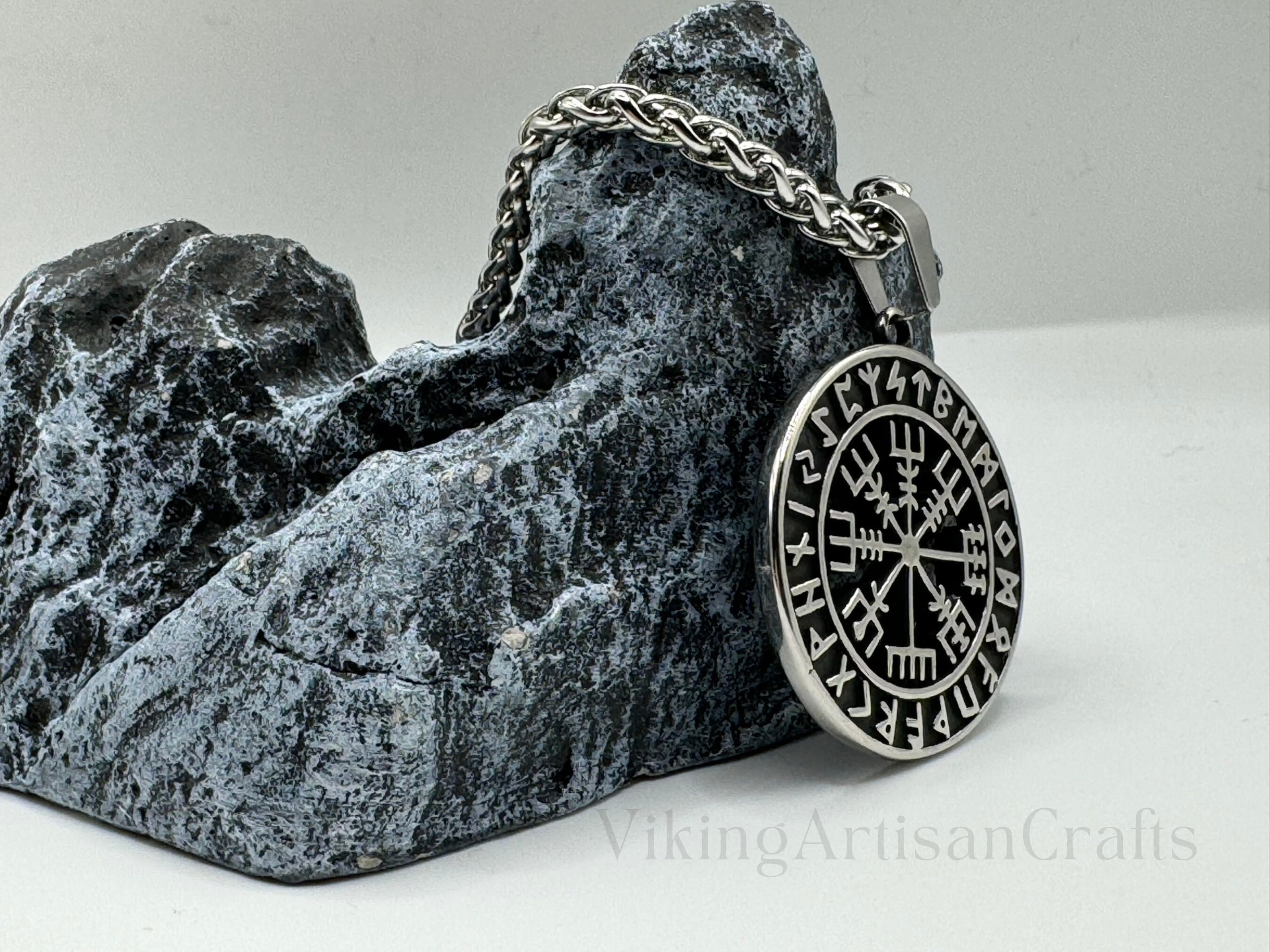 Vegvisir Wayfinder Pendant Necklace, Viking-inspired Rune Compass ...