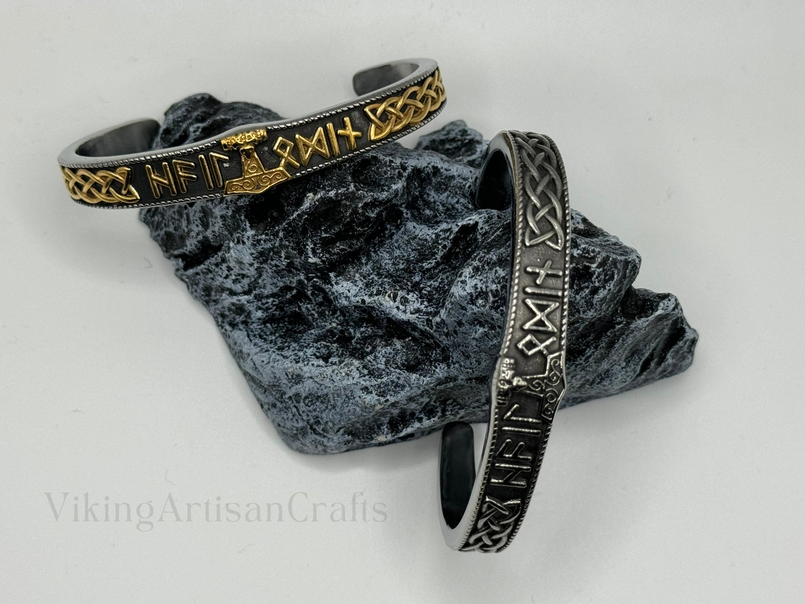 Thor Mjolnir Viking Bracelet, Celtic Knot Design, Viking Nordic Runes ...