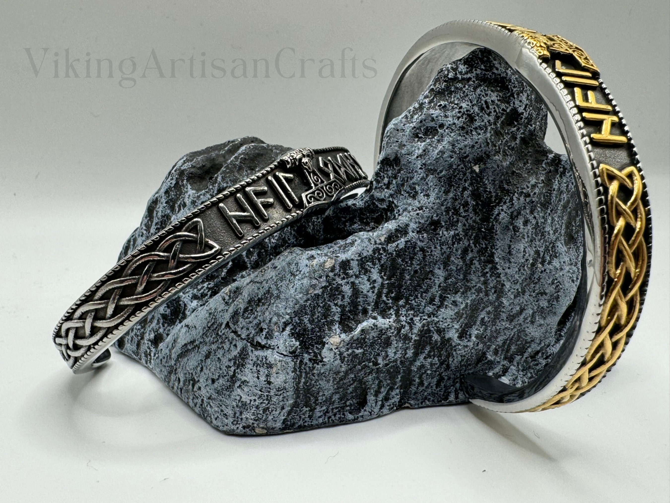 Thor Mjolnir Viking Bracelet, Celtic Knot Design, Viking Nordic Runes ...
