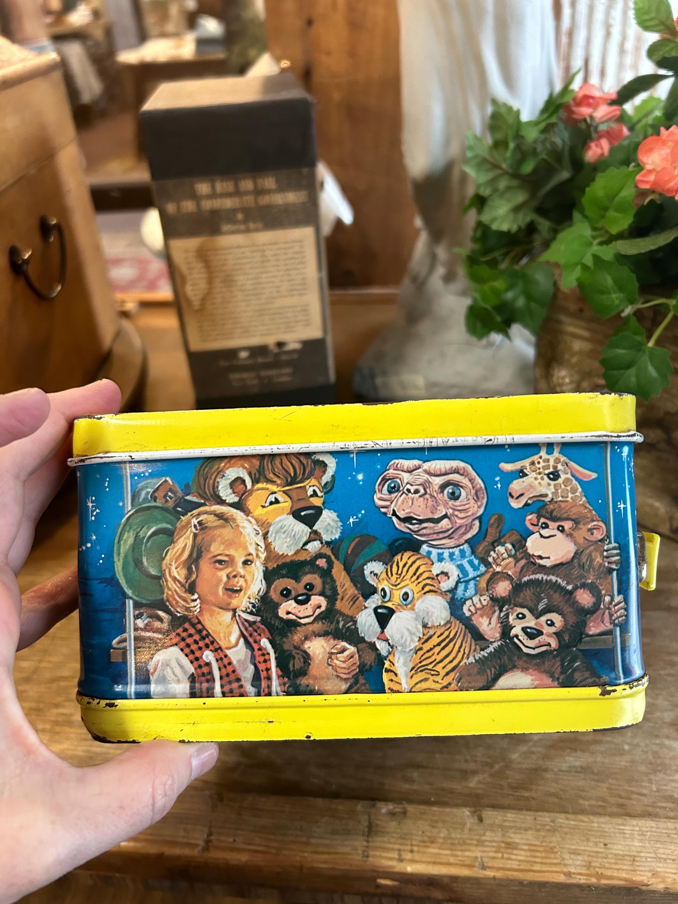 Vintage E.T. the Extra-terrestrial Metal Lunch Box. Made by Alladin ...