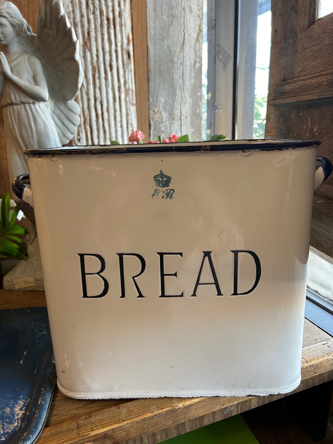 Vintage Bread Box. Vintage Enamel Bread Box. Large Enamel Bread Box ...