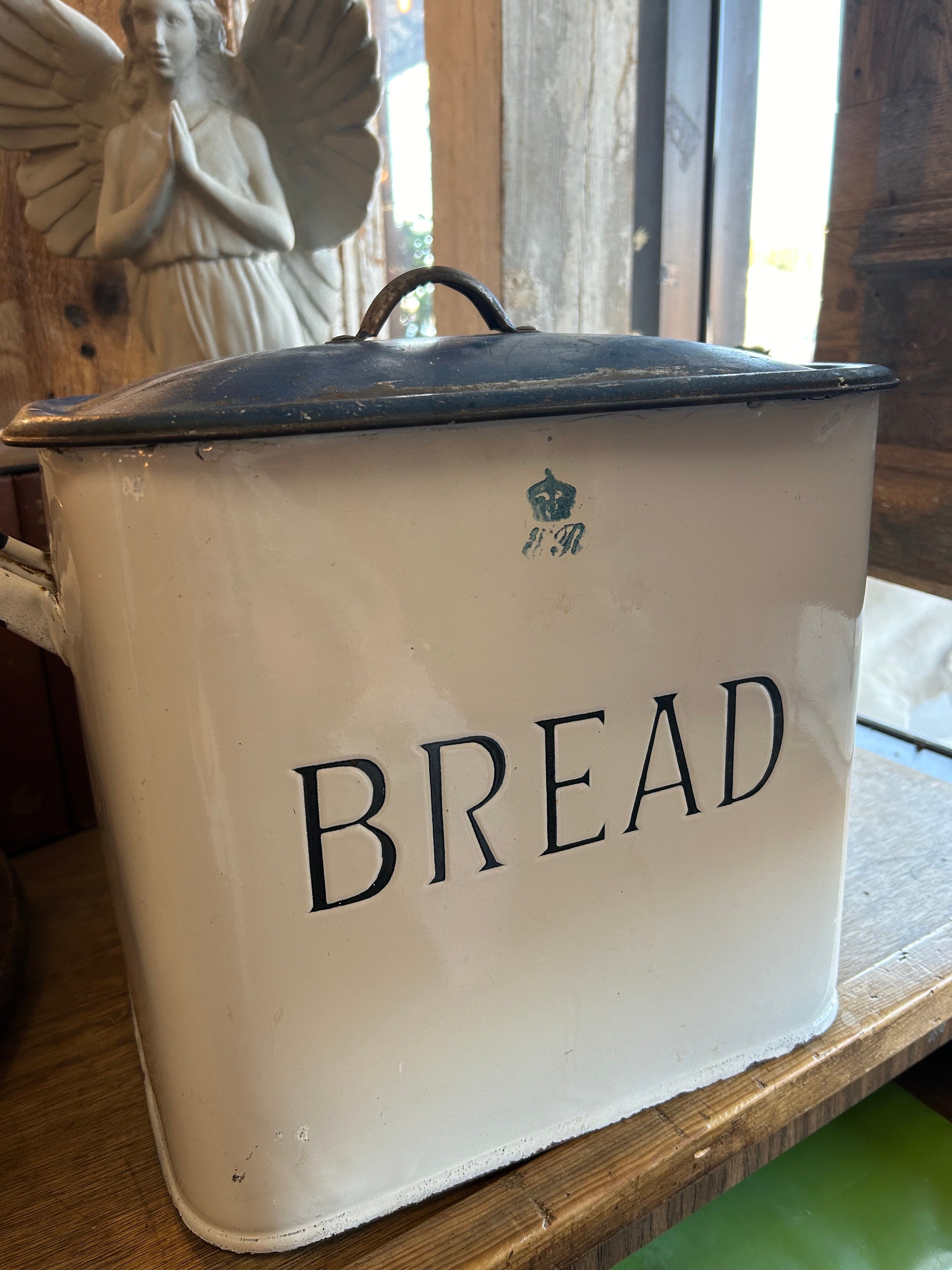 Vintage Bread Box. Vintage Enamel Bread Box. Large Enamel Bread Box ...
