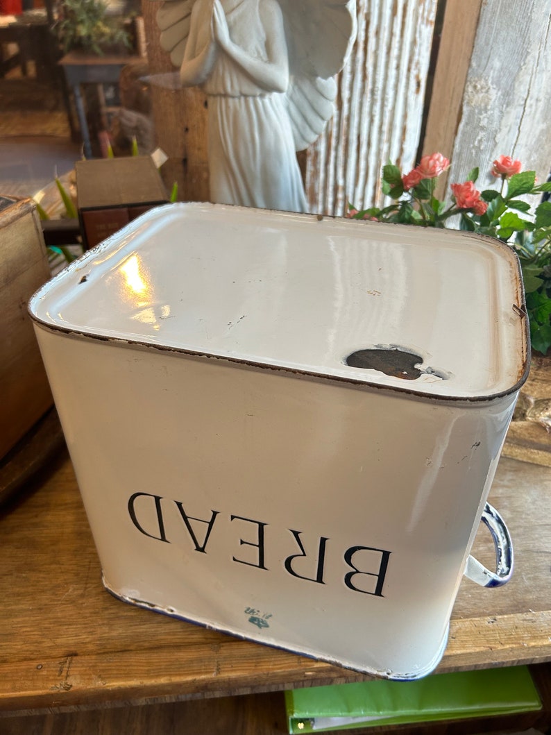 Vintage Bread Box. Vintage Enamel Bread Box. Large Enamel Bread Box ...