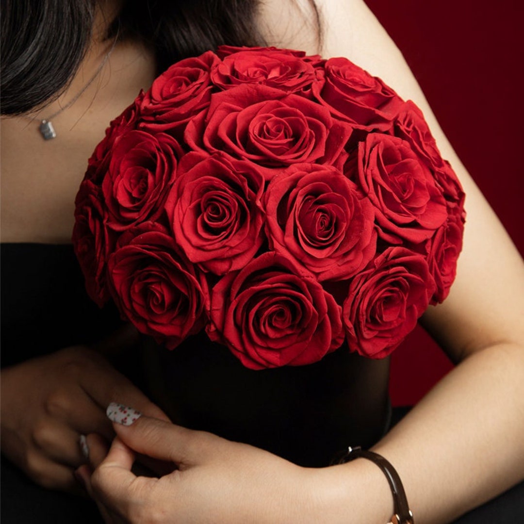 25-piece Red Preserved Rose Bouquet Eternal Flower Arrangement Ideal ...