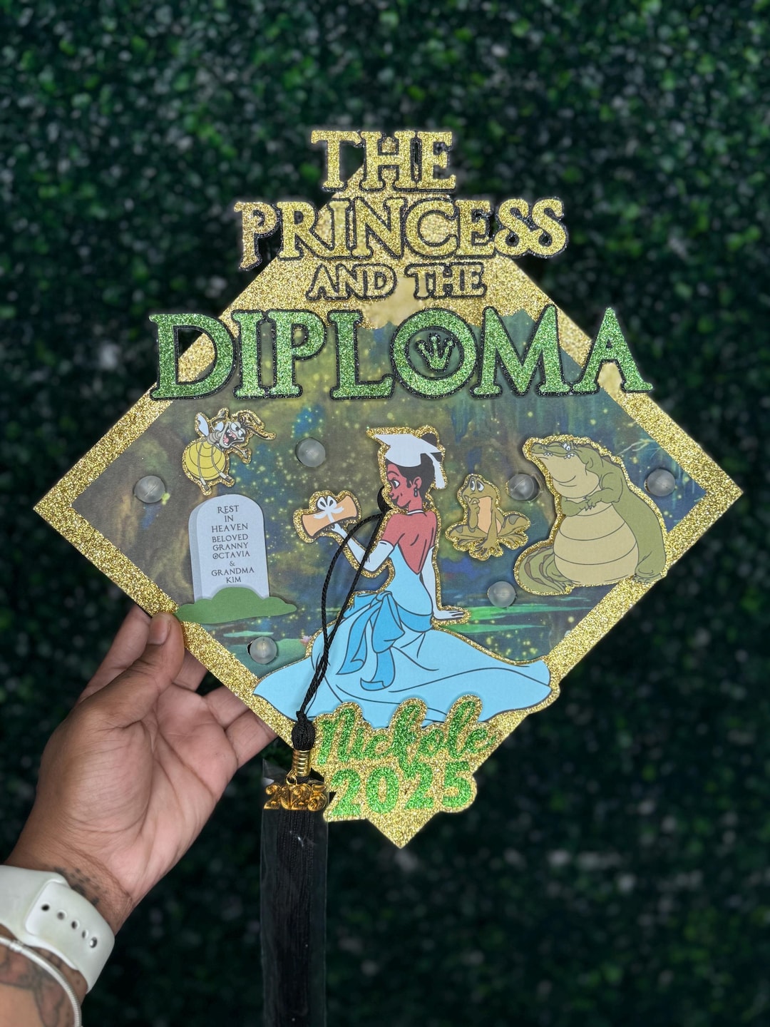 The Princess & the Diploma Graduation Cap Topper W/ Lights - Etsy Canada