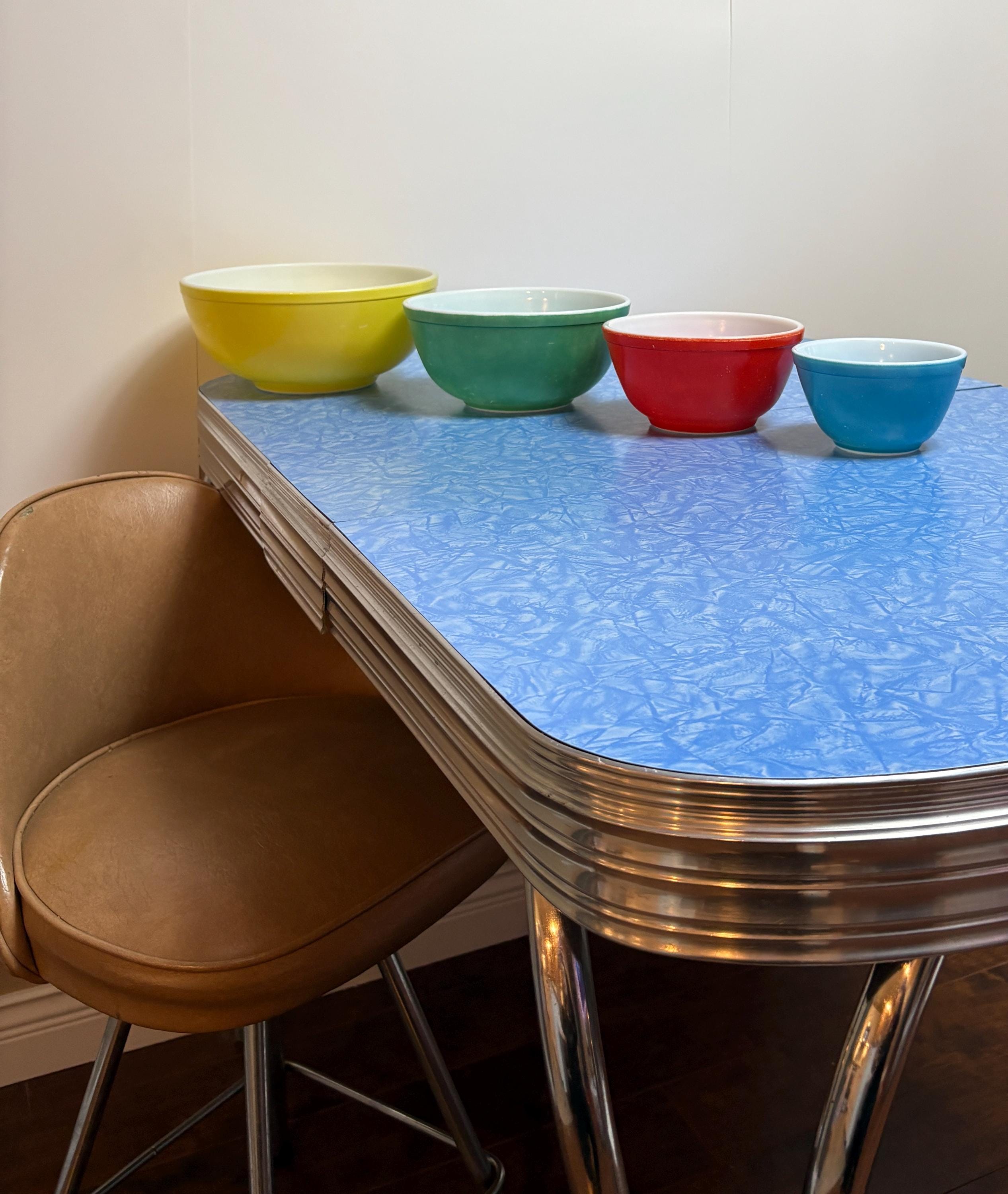 Vintage PYREX Primary Colors Nesting Bowls, Complete Set of 4, Great ...