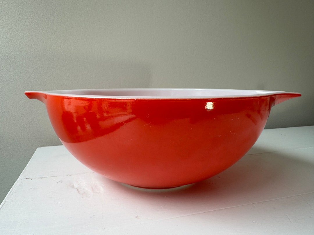 Vintage PYREX Friendship Series 1971-1974 Largest Red Cinderella Bowl ...
