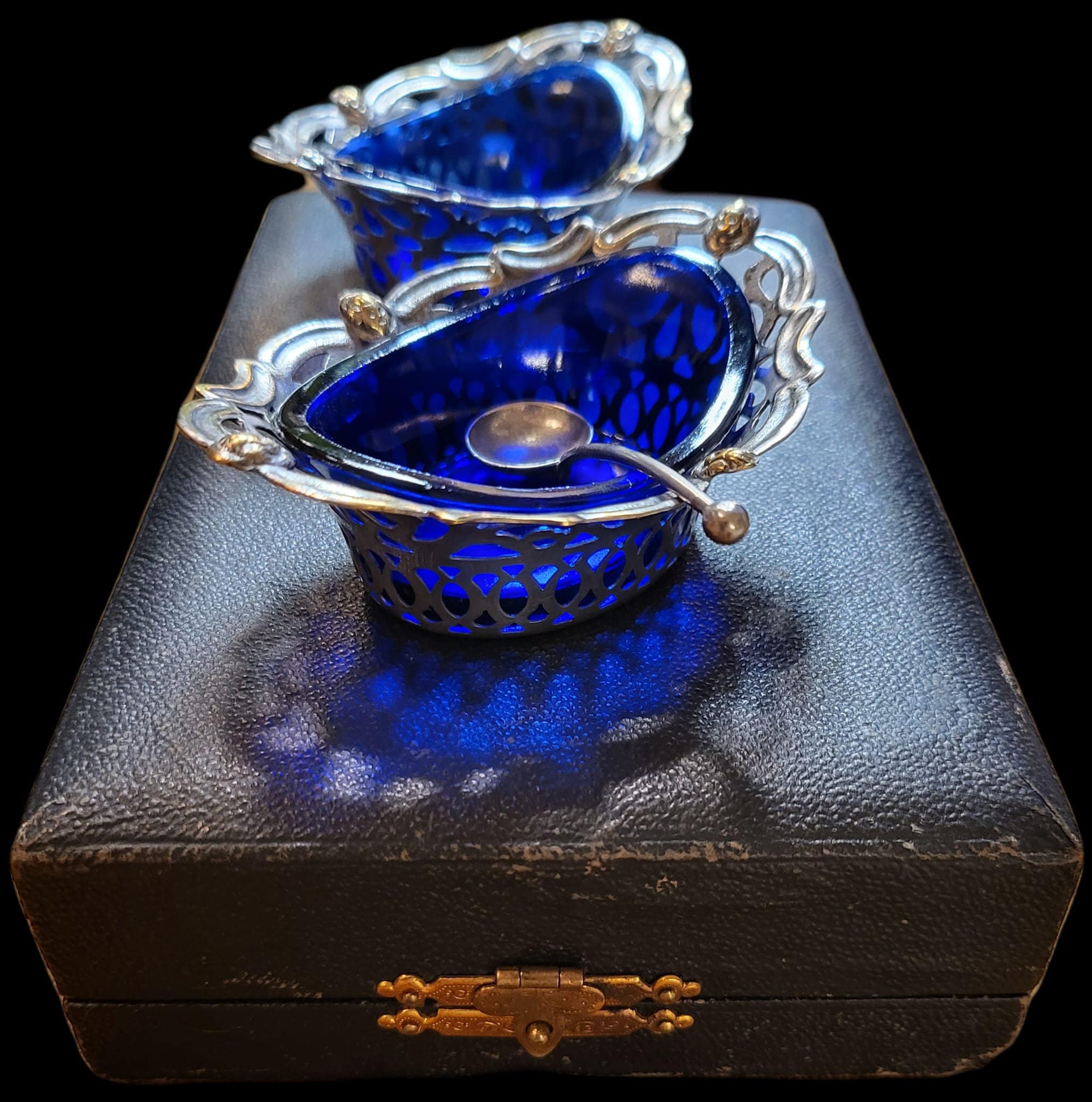RARE 1883-1900 Cherub's Heads Silver Plated Victorian Smelling Salts ...