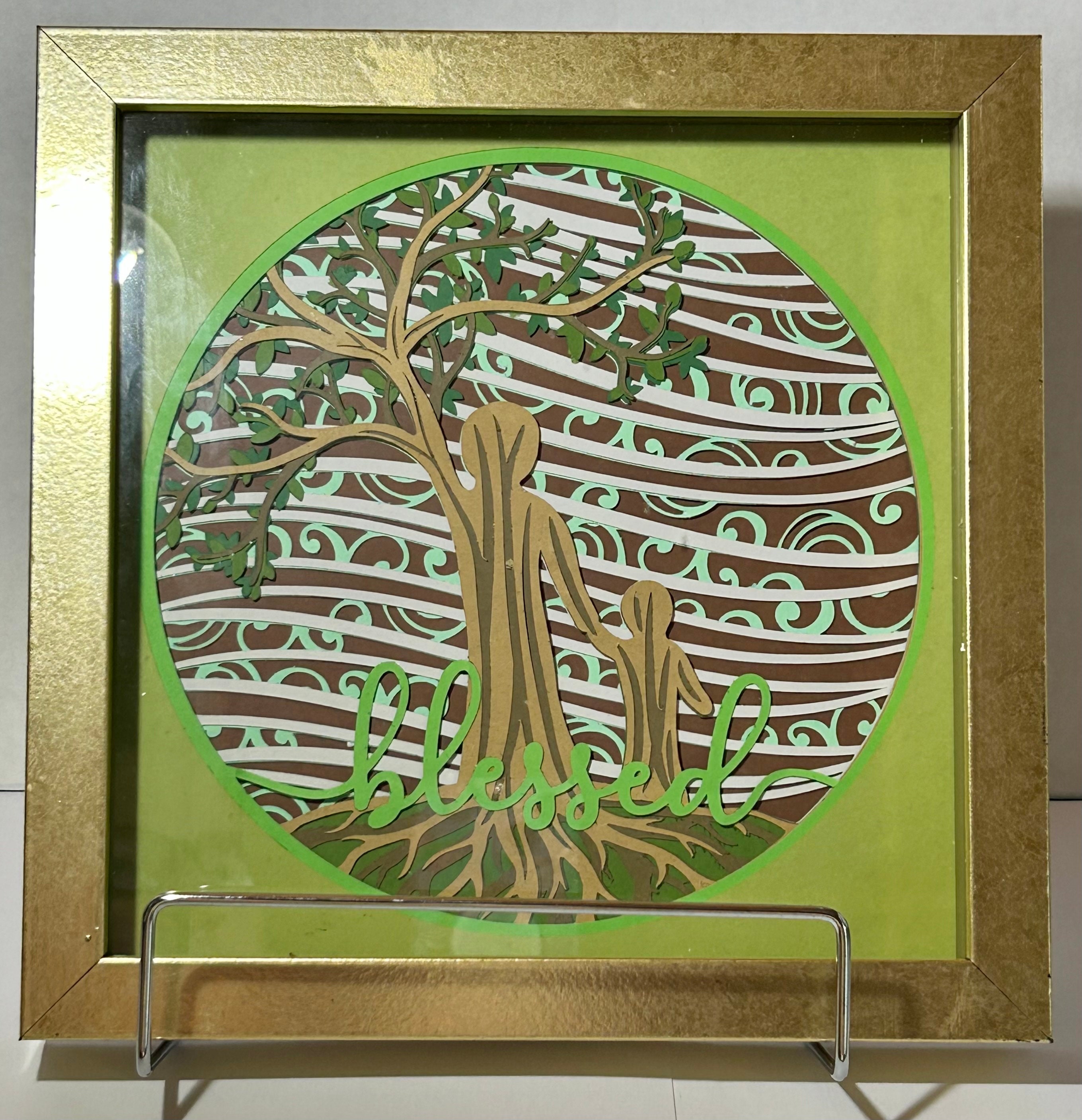 Family Shadowbox - This Golden 8x8 Frame Features a 3D Tree With Family ...