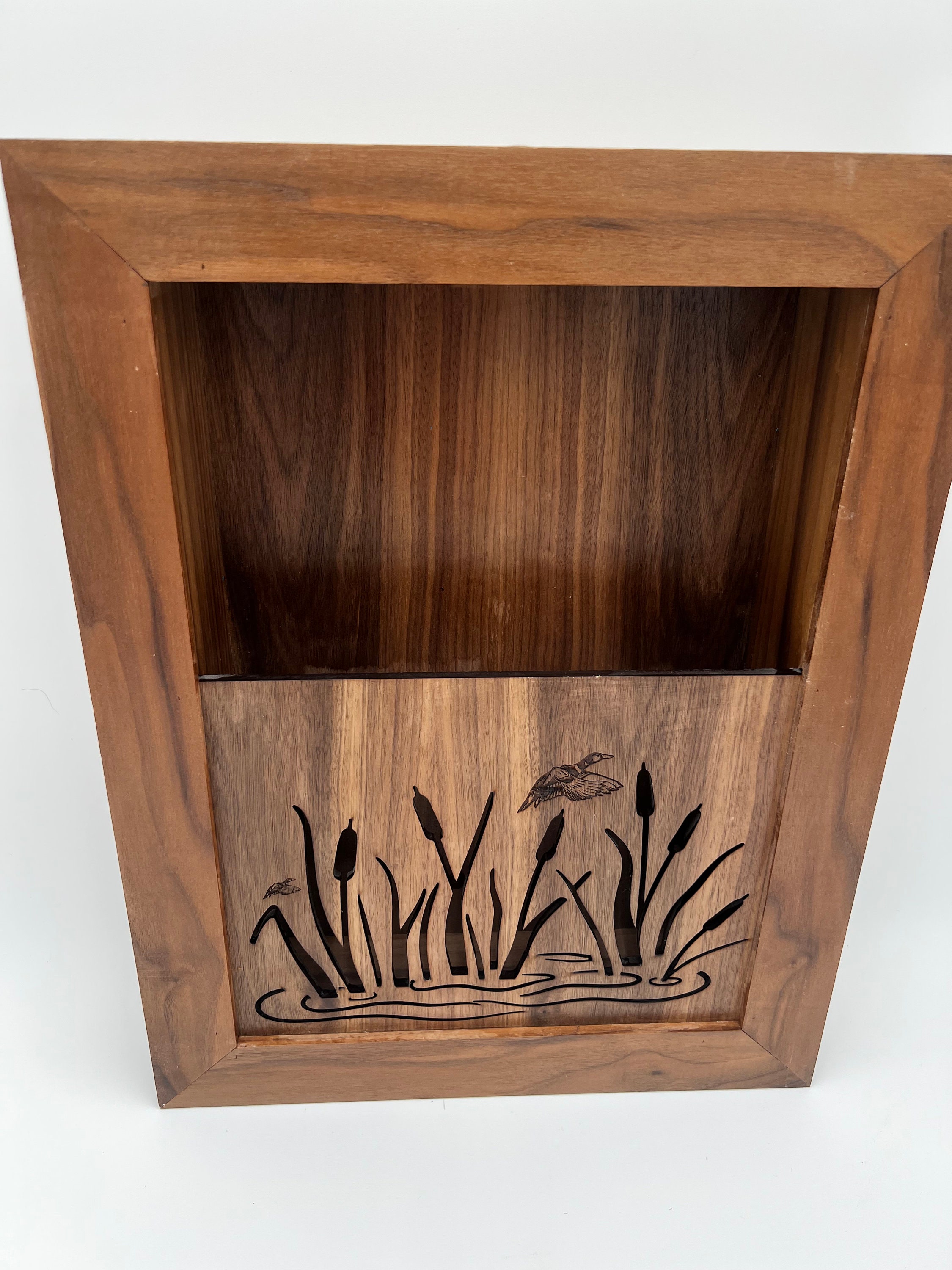 Customizable Wooden Magazine Rack With Nature-inspired Panel - Etsy