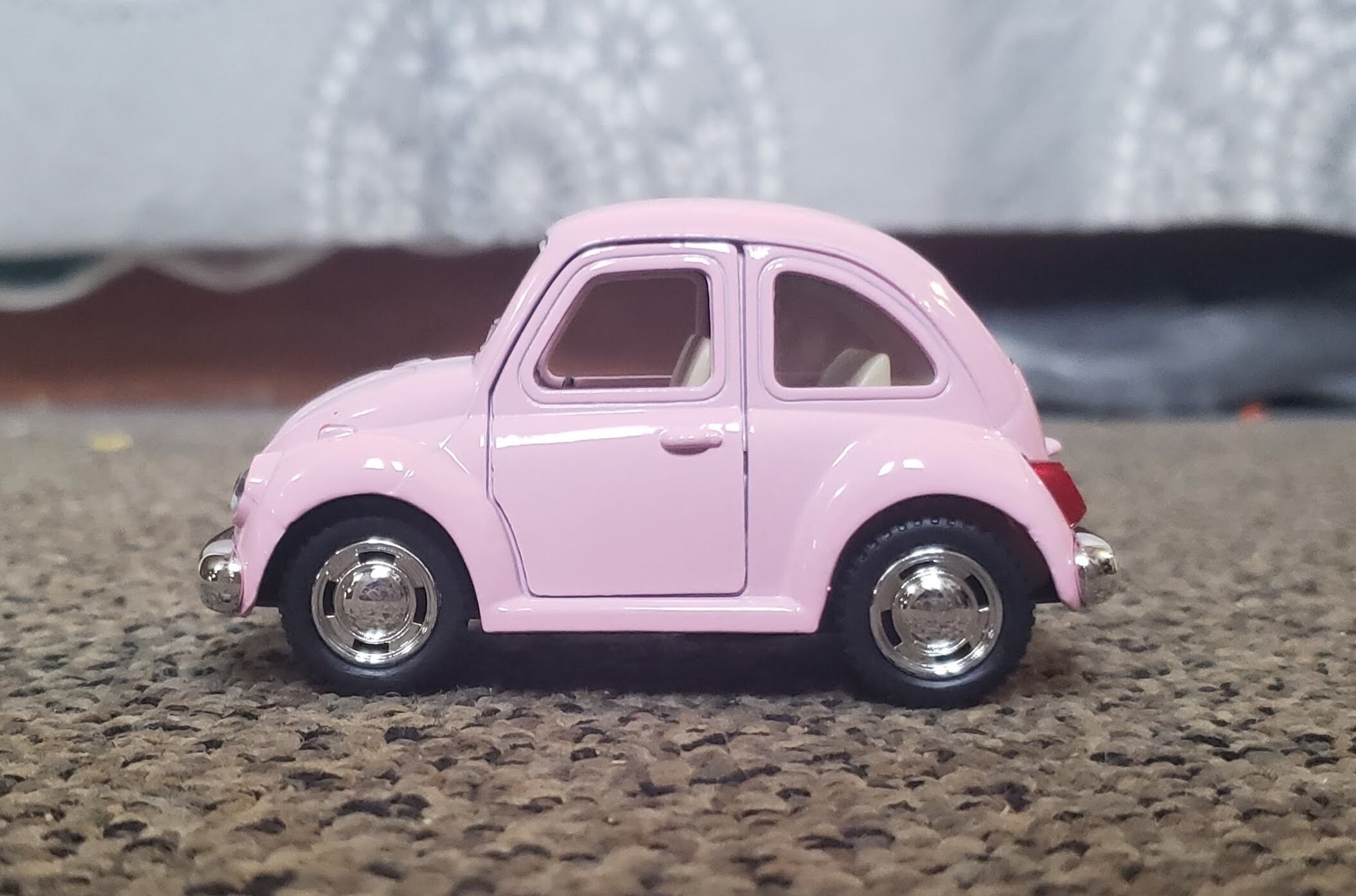 Volkswagen Beetle Light Pink