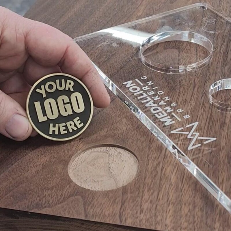 Medallion Logo - Etsy