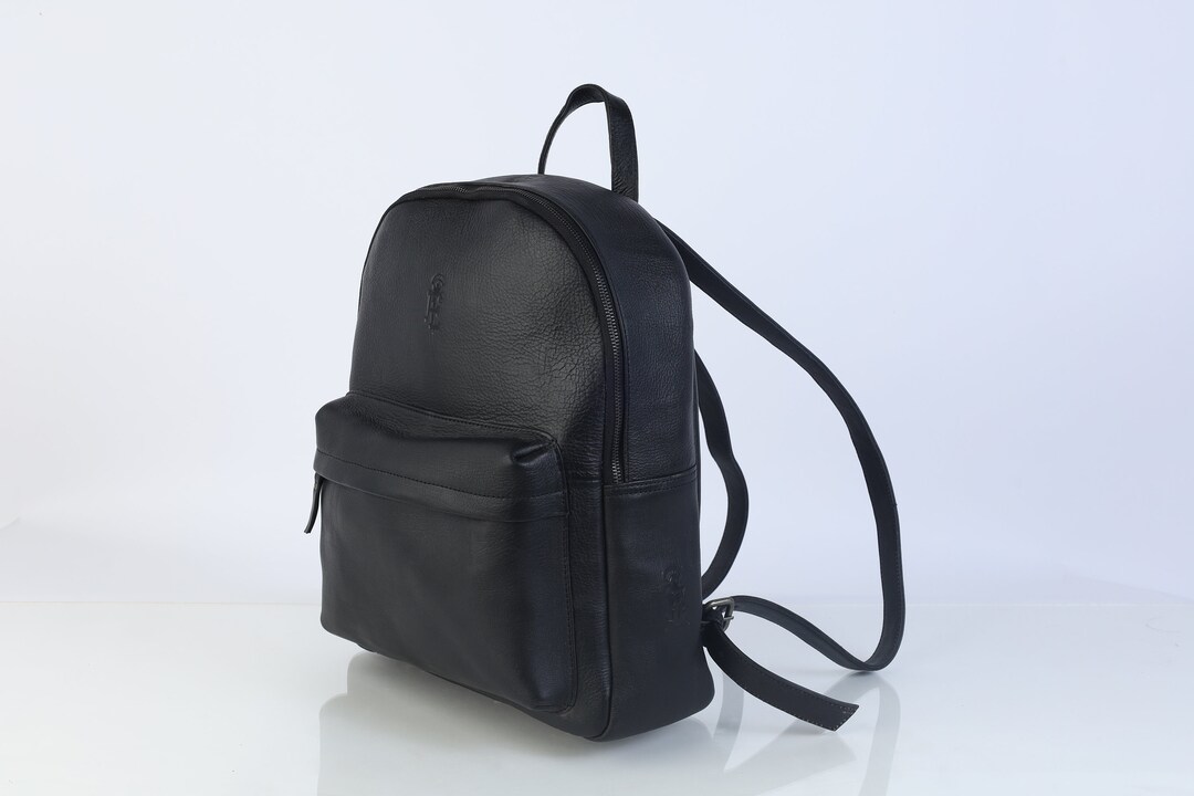 Classic Leather Backpack, Timeless Style Bag, Unisex Travel Backpack ...