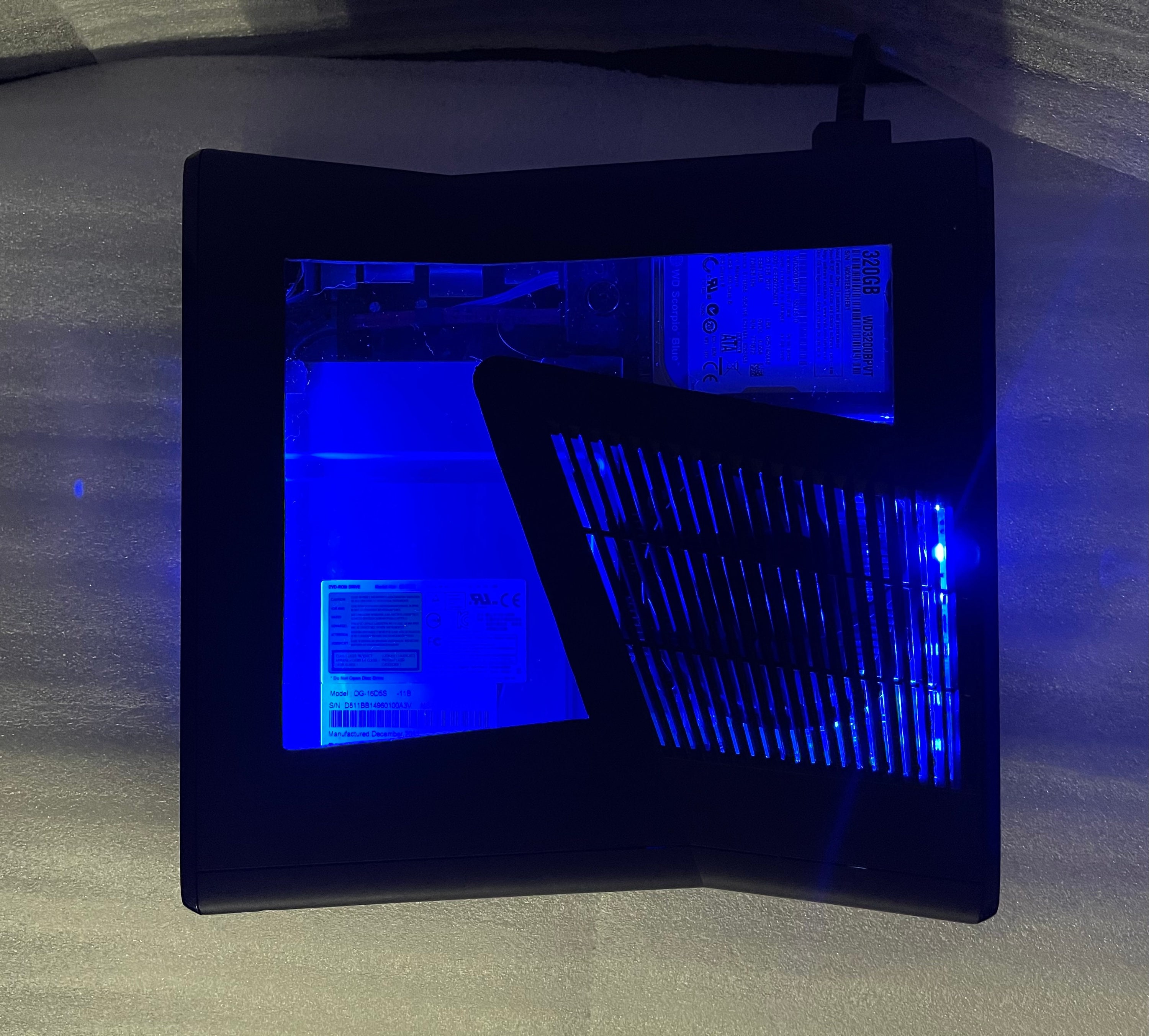Modded Xbox 360 Slim 320GB Window Cut Blue Led - Etsy