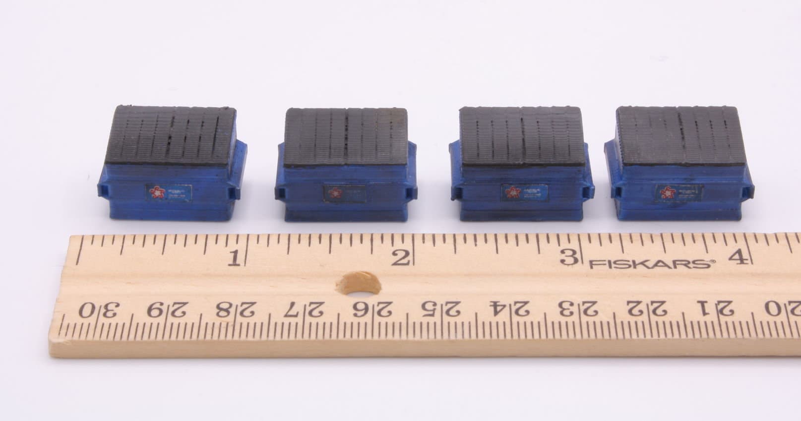 HO Scale 1:87 Set of 4 Commercial Garbage Dumpsters, New Painted ...