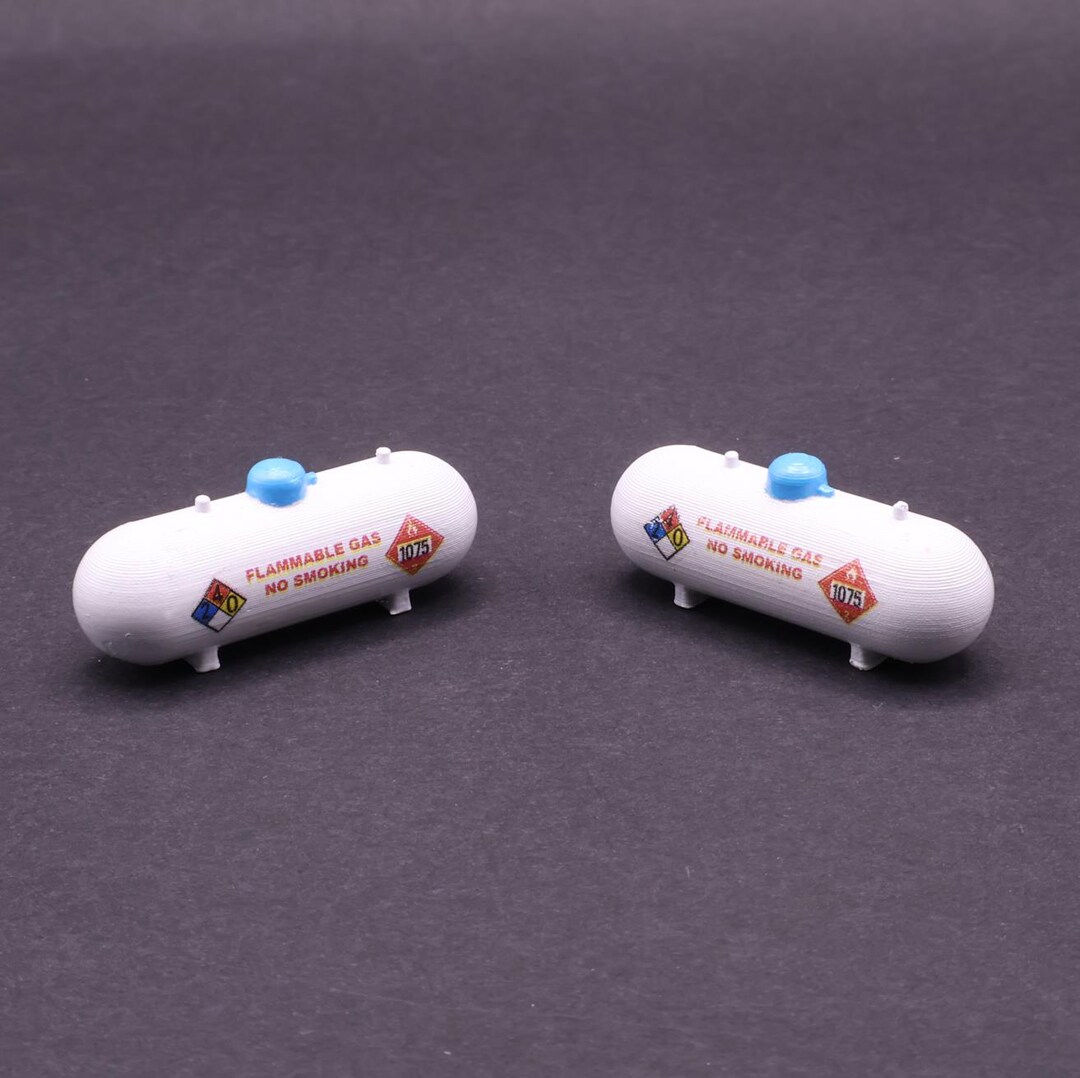 HO Scale 1:87 Set of 2 500 Gal LP Propane Gas Tank Residential ...