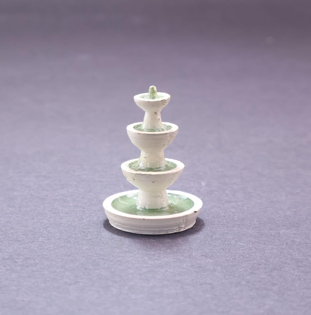 N Scale 4-tier Water Fountain Weathered Residential or Commercial ...