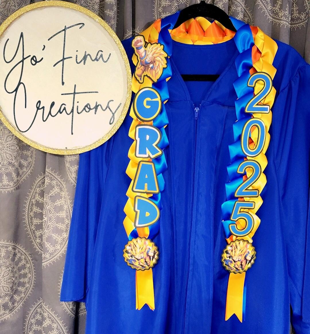 Graduation Cap Topper and Lei Set - Etsy