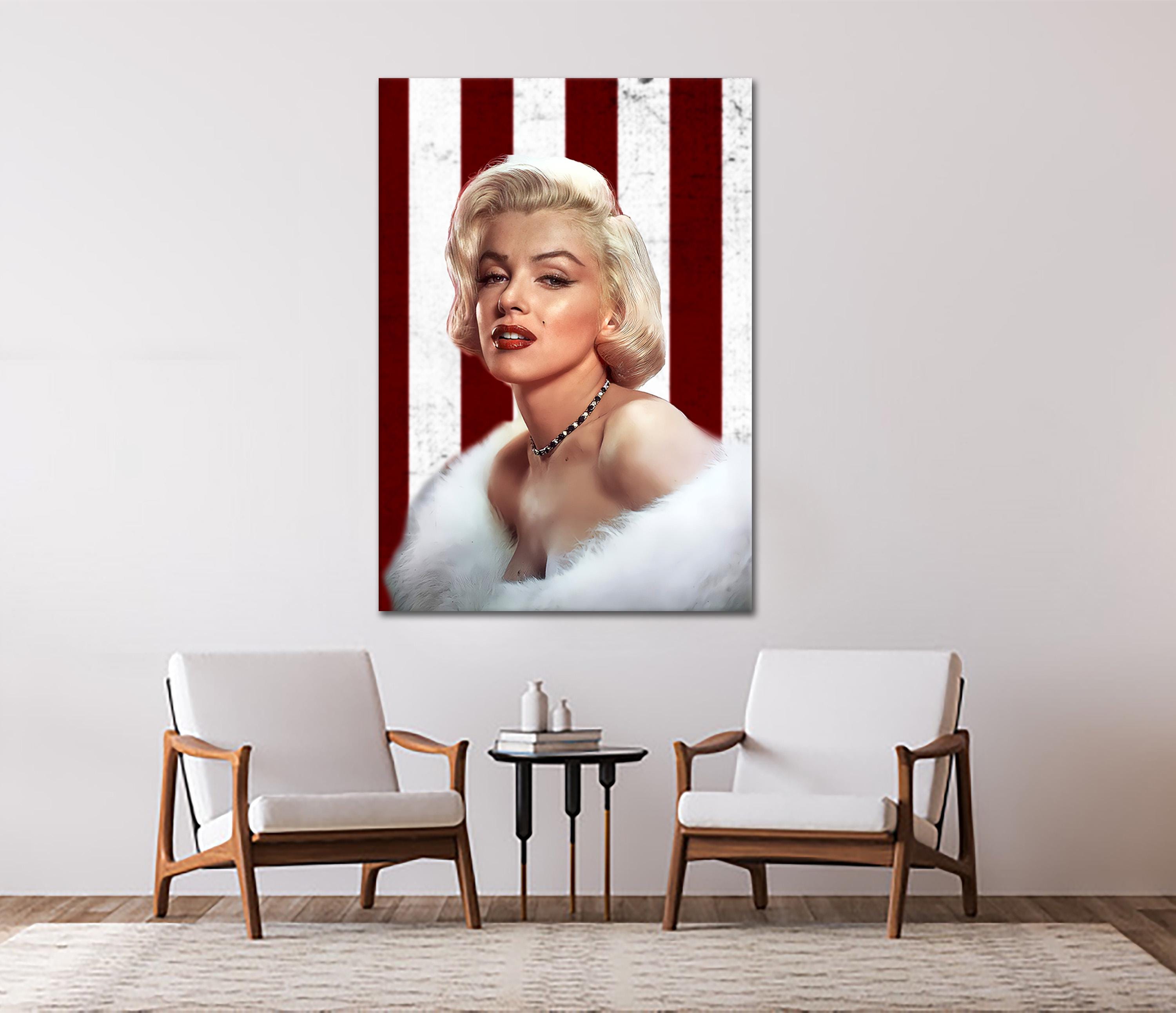 Size A2 100x140 Cm. Marilyn Monroe With Fur Poster Woman Wall Art ...