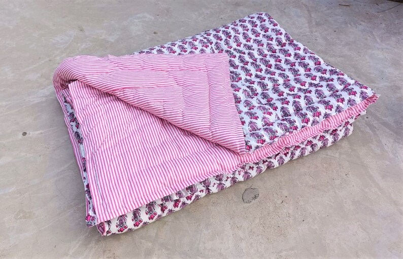 Cotton Small Flower Razai Quilt, Hand Block Quilt, California Bedspread ...