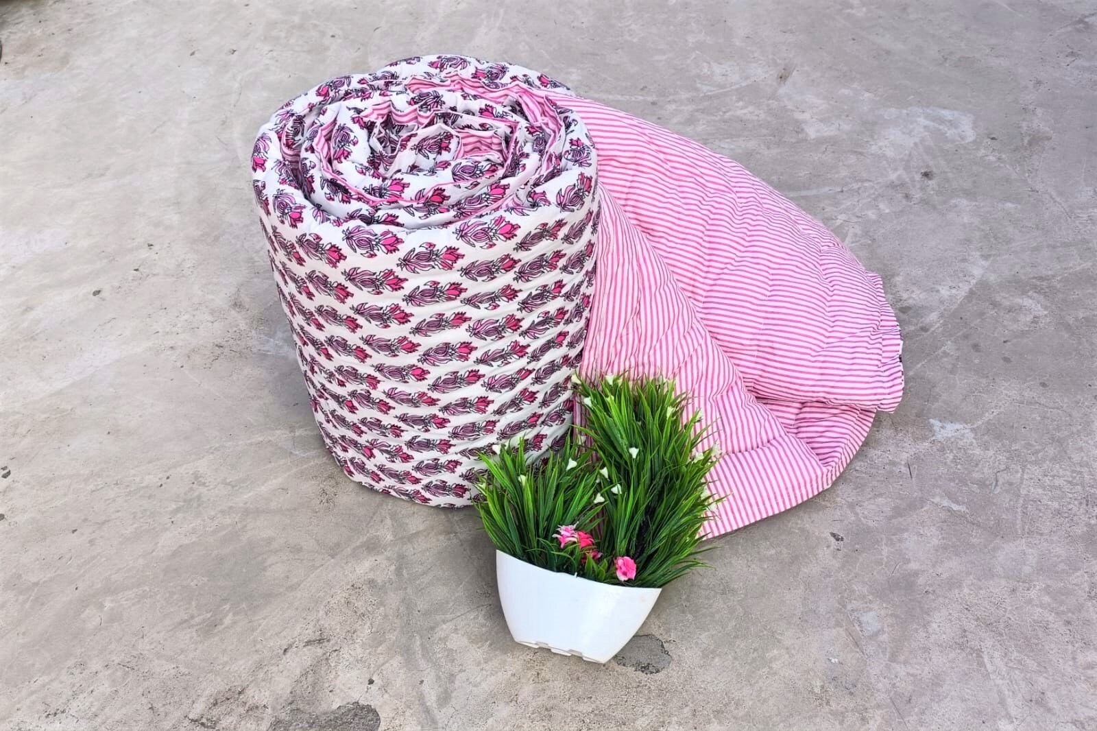 Cotton Small Flower Razai Quilt, Hand Block Quilt, California Bedspread ...