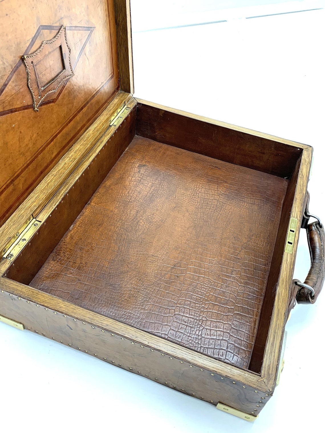 Antique Vintage Leather on Oak Dispatch Case - Etsy UK