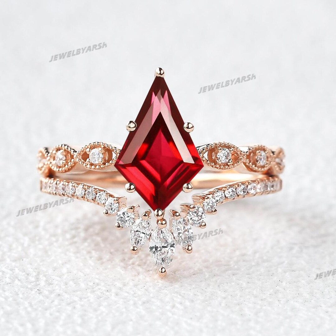 Kite Cut Red Ruby Ring Set, Art Deco Bridal Promise Ring - Etsy