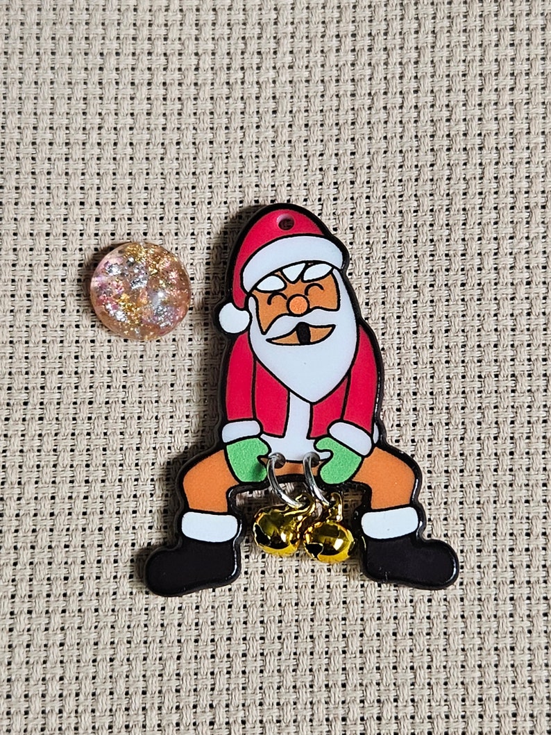 Santa Claus & Jingle Bells Needle Minder * Funny - Wacky * Cross Stitch ...