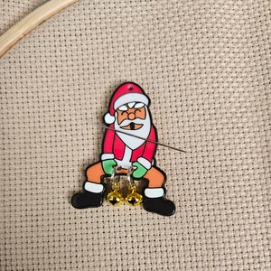 Santa Claus & Jingle Bells Needle Minder * Funny - Wacky * Cross Stitch ...