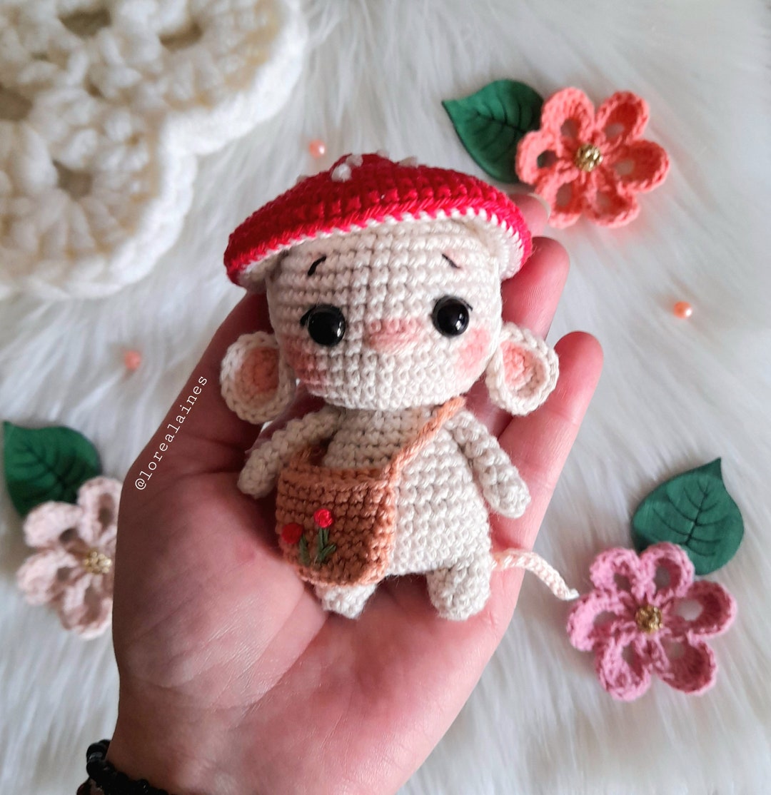 French Crochet Pattern Sally the Mouse - Etsy UK