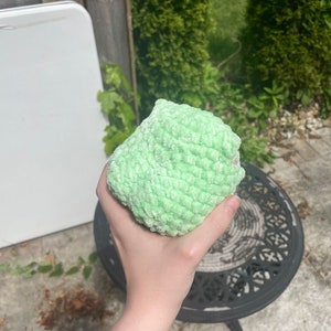 Cheeky Frog Plushie - Etsy