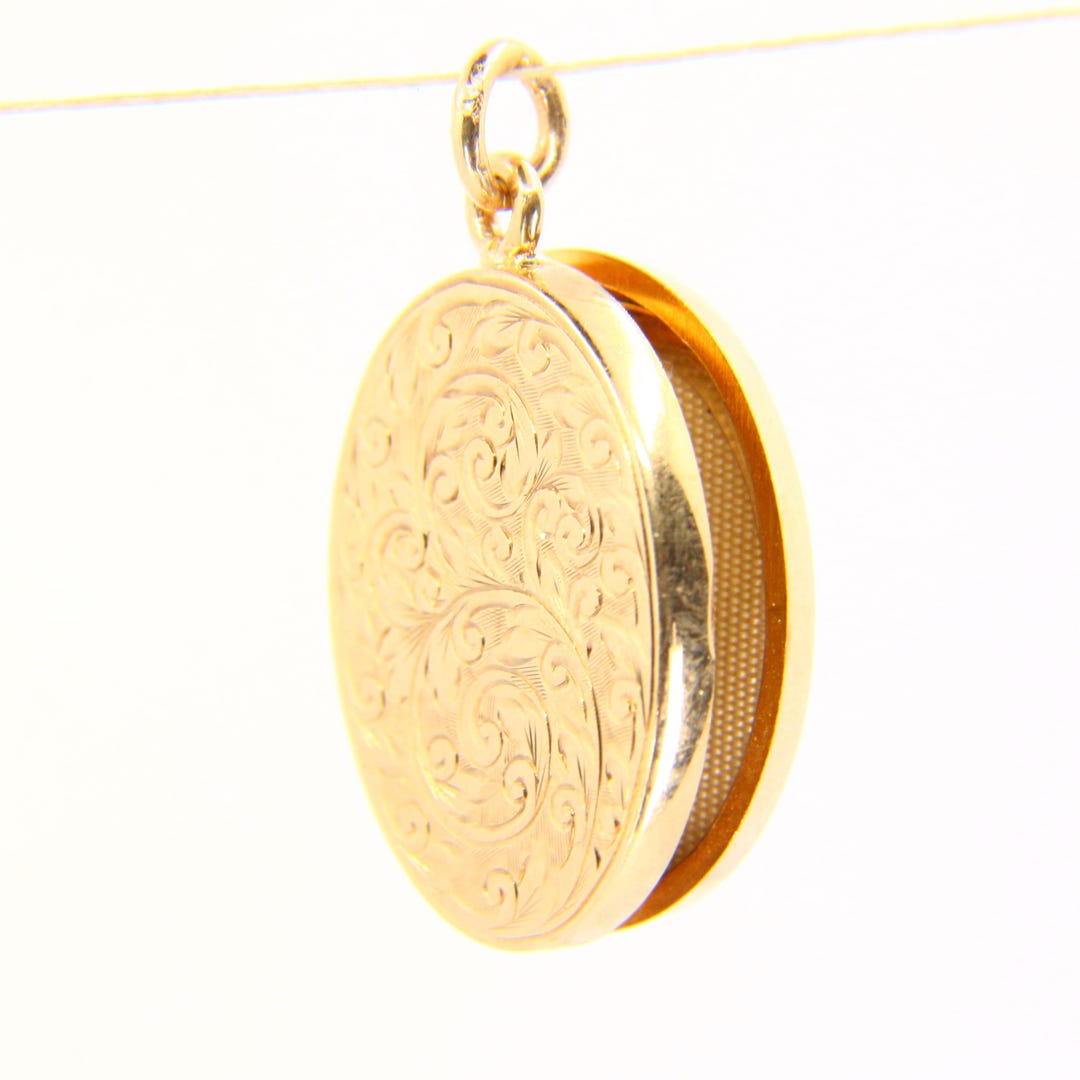 Vintage 9ct Gold 2 Photo Detailed Locket Pendant Hallmarked Yellow Gold ...