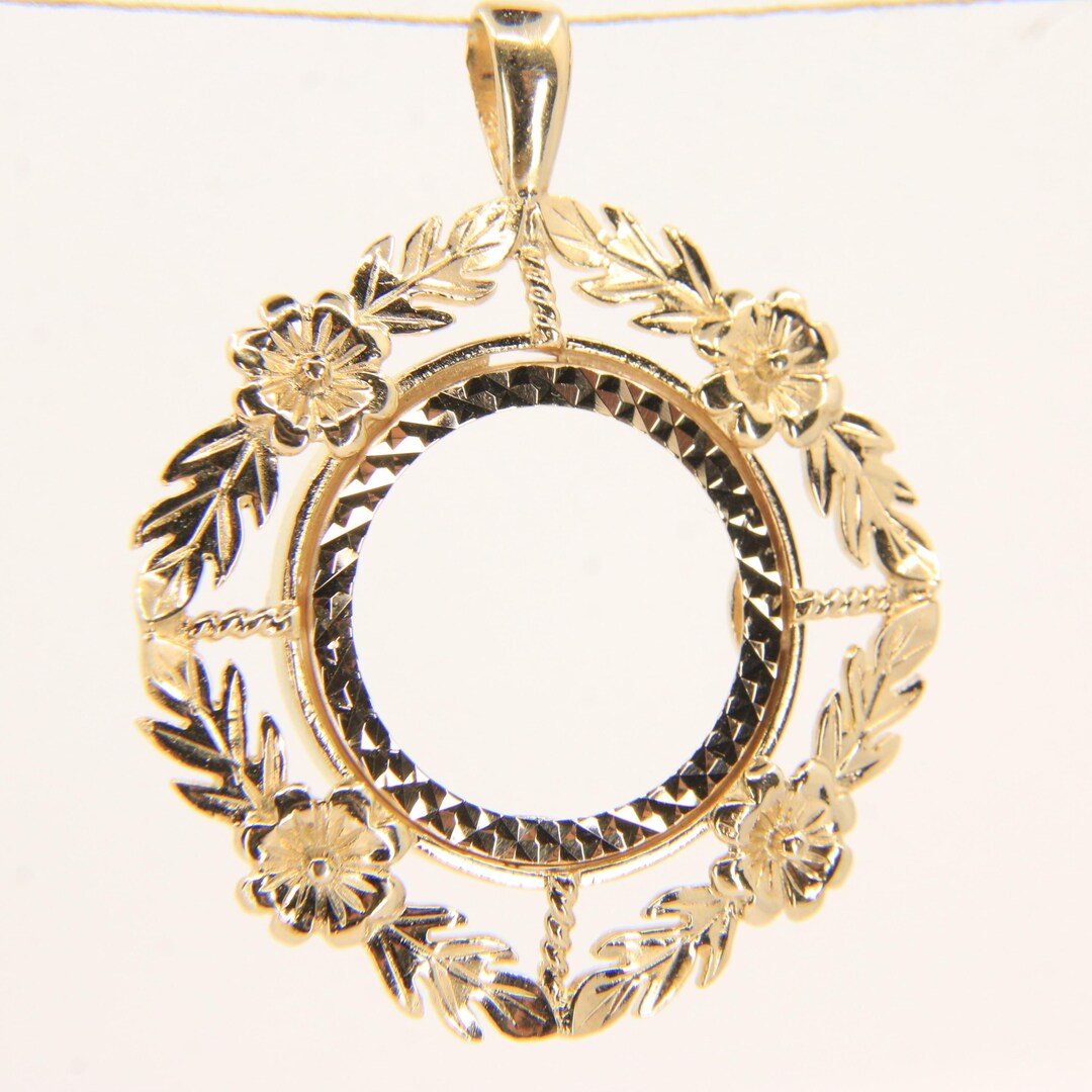 Vintage 9ct Yellow Gold Hallmarked Half Sovereign Coin Frame Pendant ...