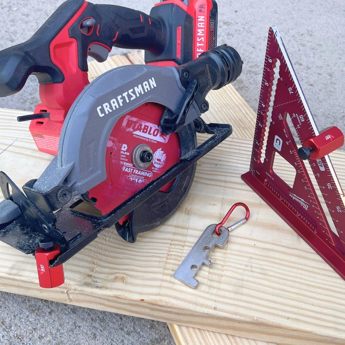 Vast Concepts 1.2" Framing Jig With Holder for Use With Framing Squares ...