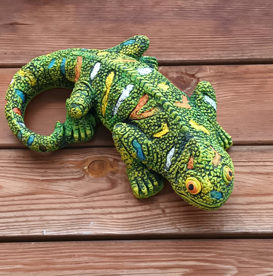 Garden Chameleon.cement Chameleon.chameleon Statue.outdoor Chameleon ...
